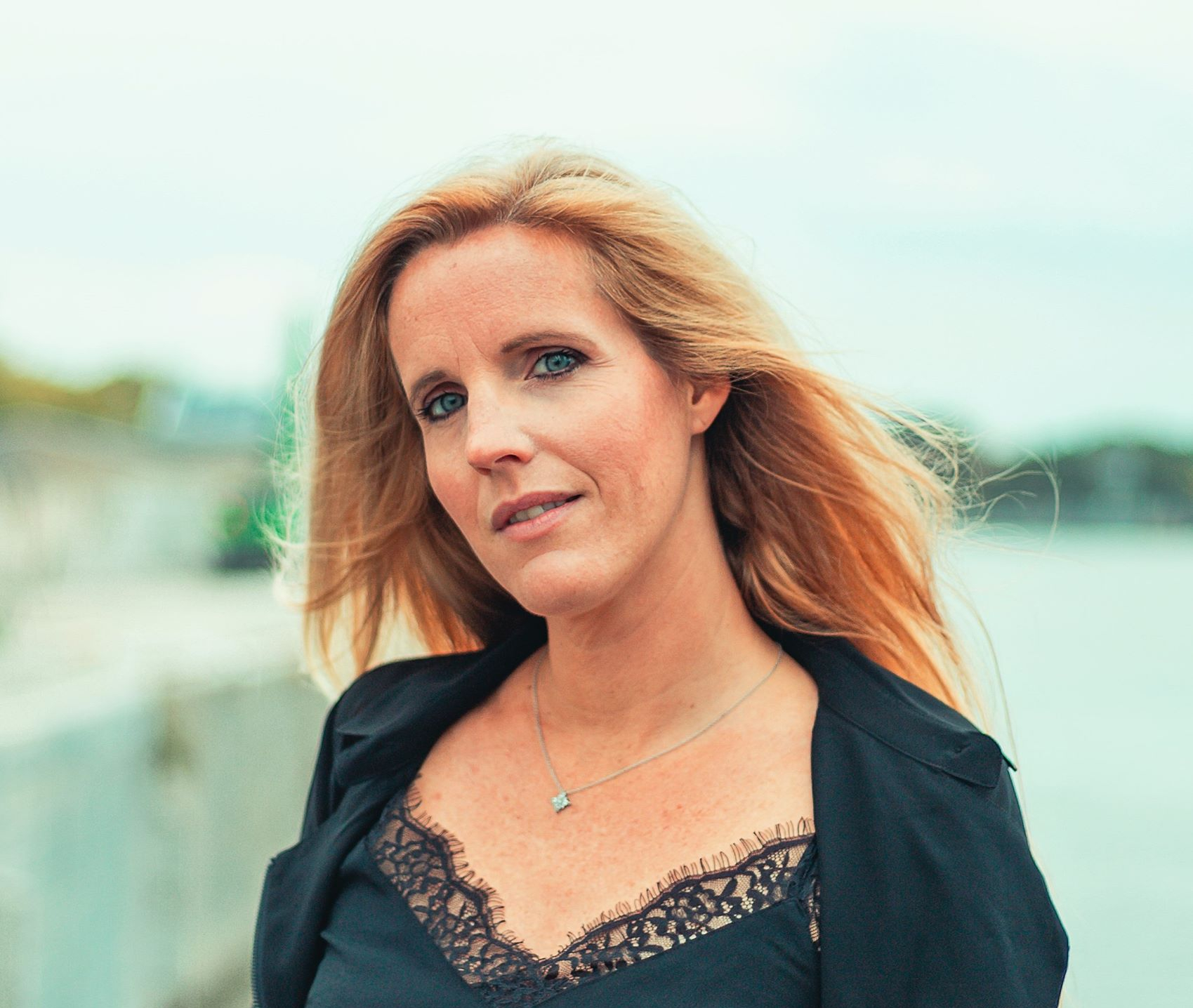 Les interviews littéraires - Clarence Pitz - Auteure